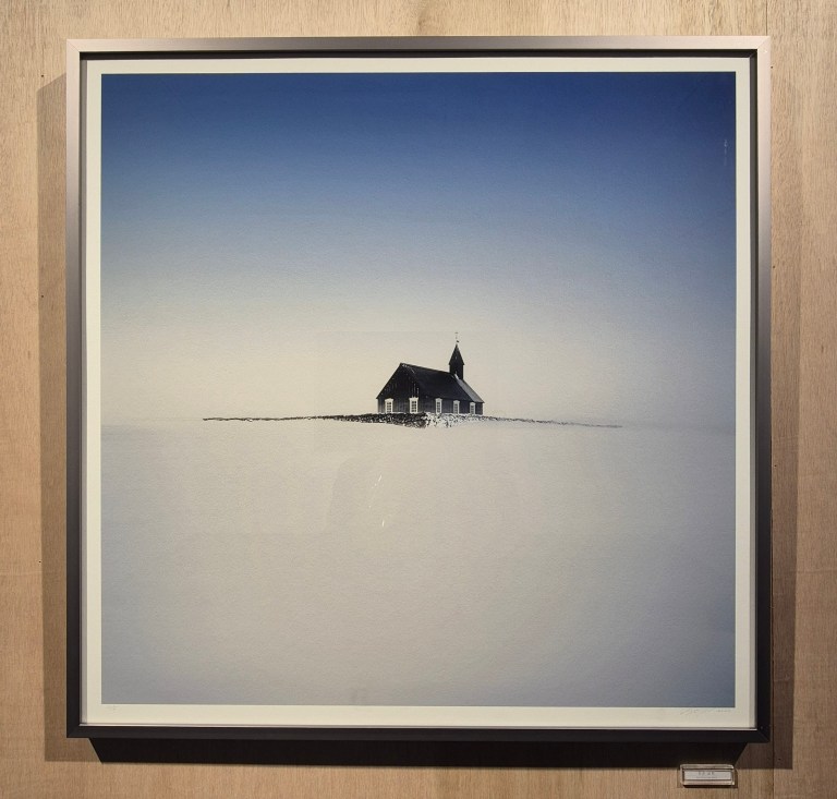 At the In Blue Exhibition: Ingeun Nam x Chungha Lim – Jooyoung's Music Blog